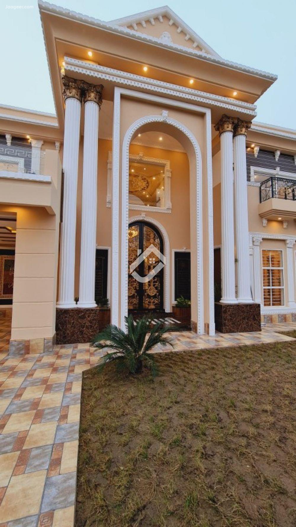 2 Kanal Luxurious Huse For Sale in Valancia Town, G Block Lahore